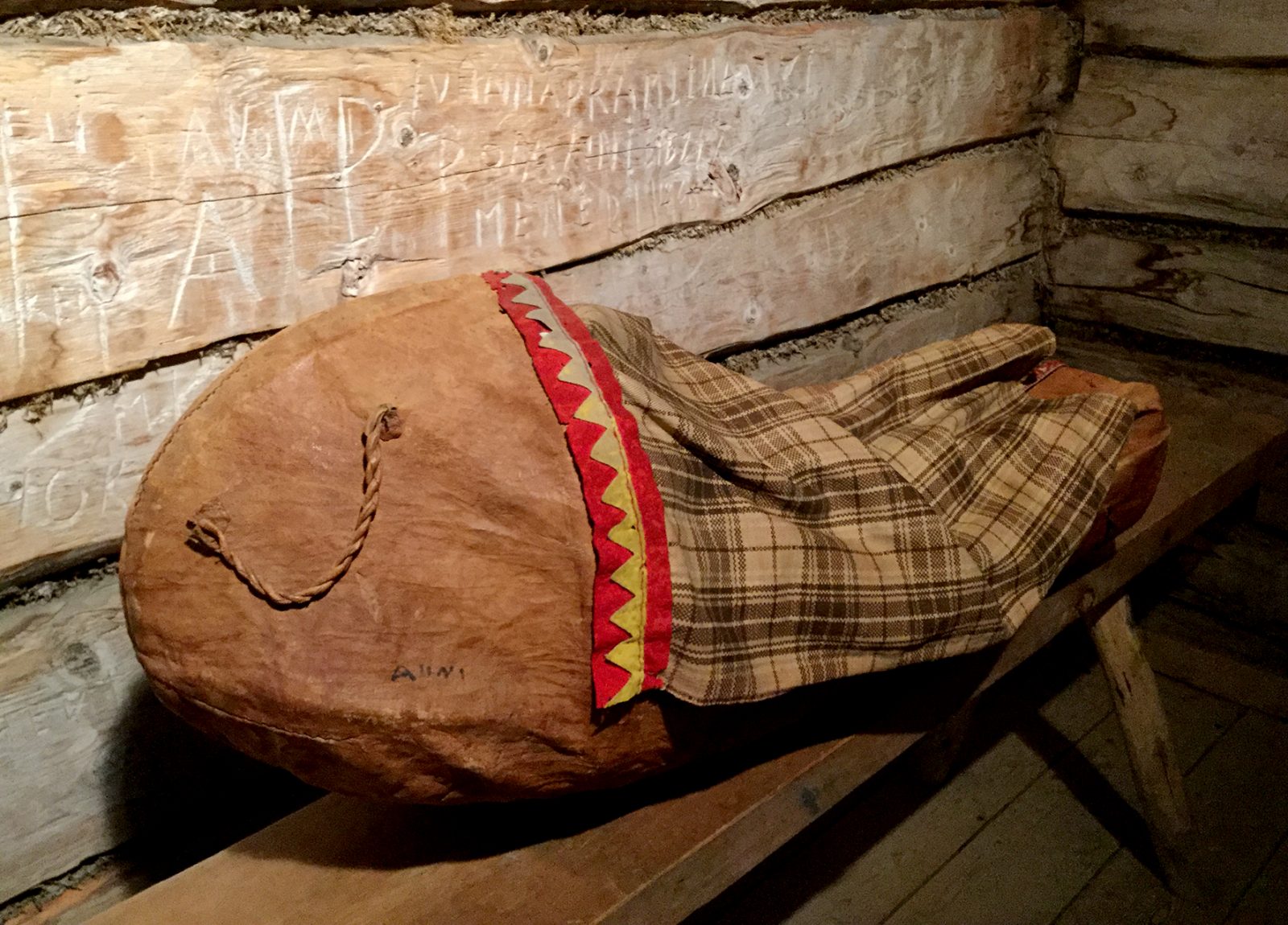 Sámi Objects Return to the Sámi Country - Anni Guttorm - Institut ...